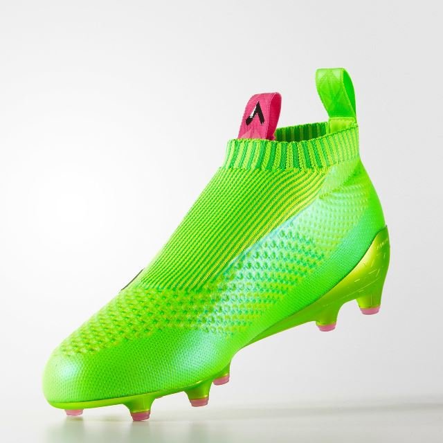 Venta > botines adidas botitas verdes > en stock