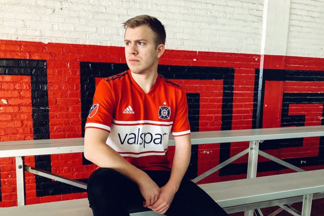 Chicago Fire adidas Primary Kit 2018 - Marca de Gol