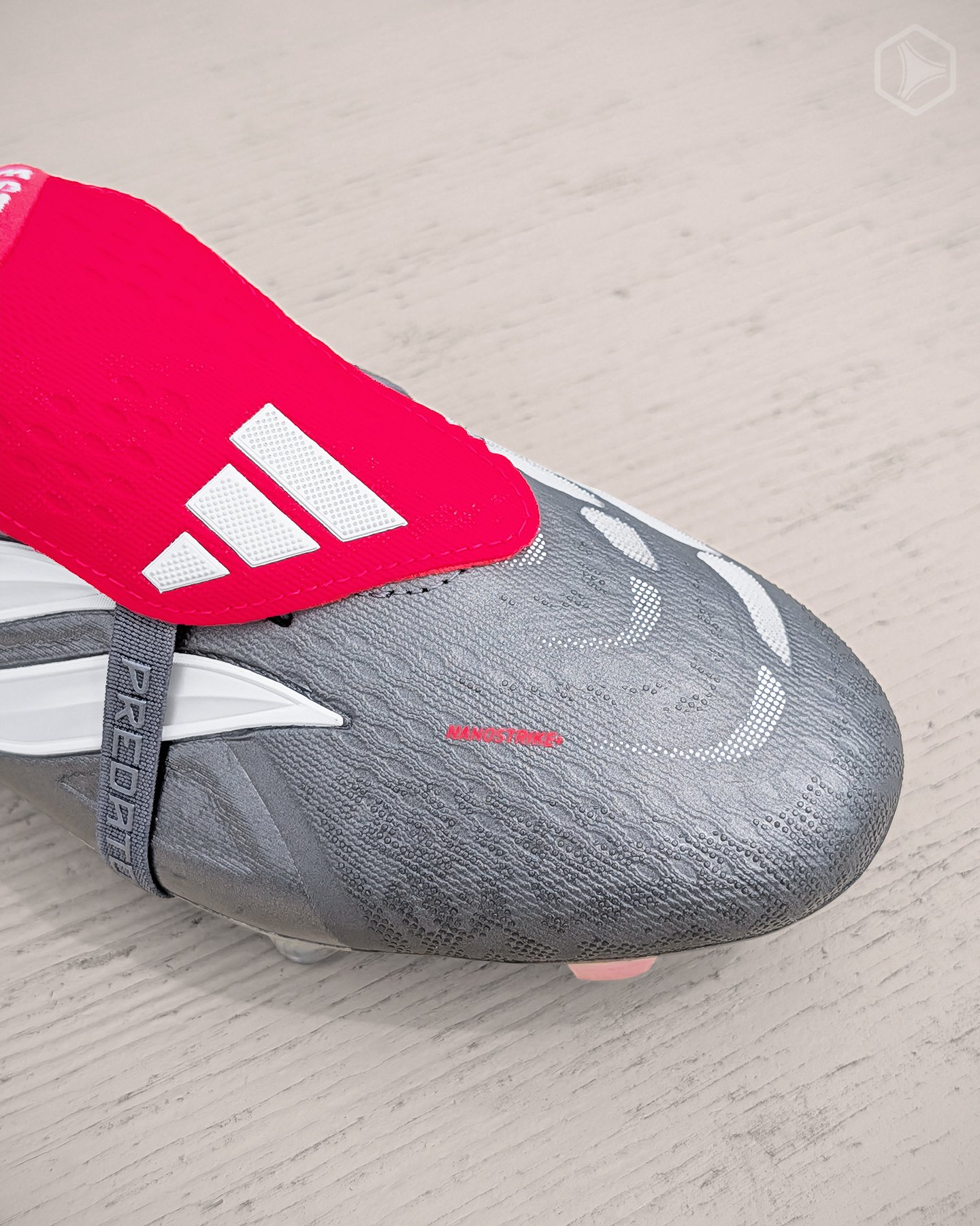 Review | adidas Predator 26 Elite - Marca de Gol